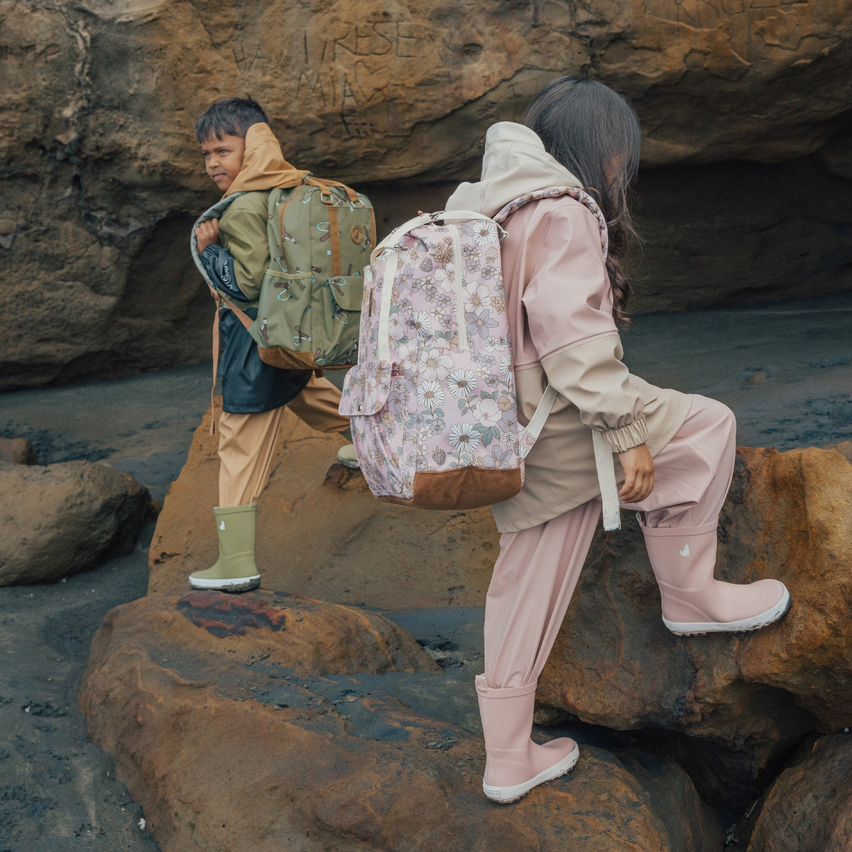 Bags – CRYWOLF (NZ)